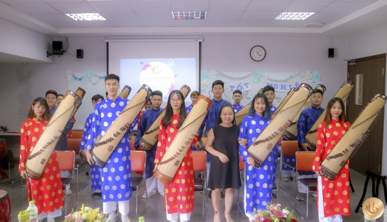 4 nhac cu dan toc | Trường Đại học FPT