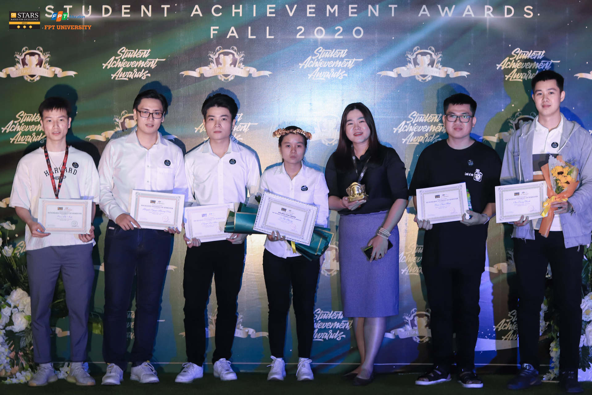 Lê Thị Hương lập “cú đúp” Cóc Vàng | Trường Đại học FPT