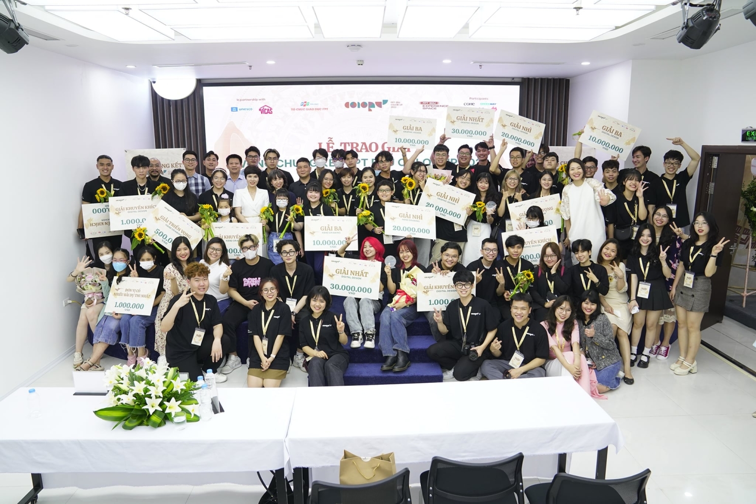 10 phút trò chuyện cùng BLANC – quán quân bảng Digital Design, FPT Edu ...