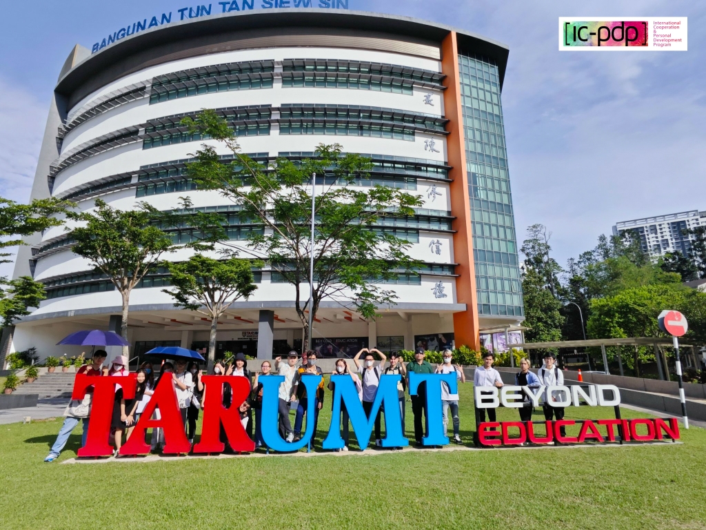 "Tất tần tật" hoạt động học, chơi, ăn, ngủ của SV ĐH FP tại trường ĐH TAR - UMT, Malaysia ...