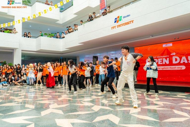 Lộ trình đào tạo của Trường Đại học FPT | Trường Đại học FPT