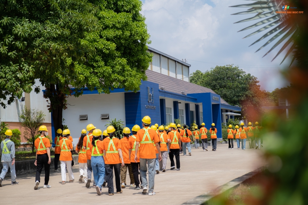 logistics 8 | Trường Đại học FPT